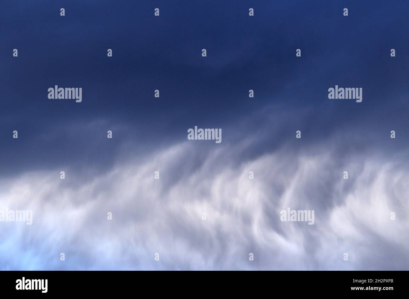 Cumulus storm cloud and rain Stock Photo - Alamy