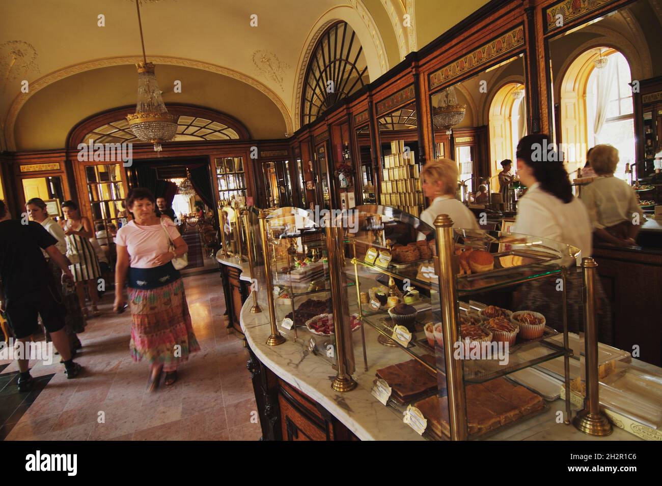 Konditorei cafe gerbeaud hi-res stock photography and images - Alamy