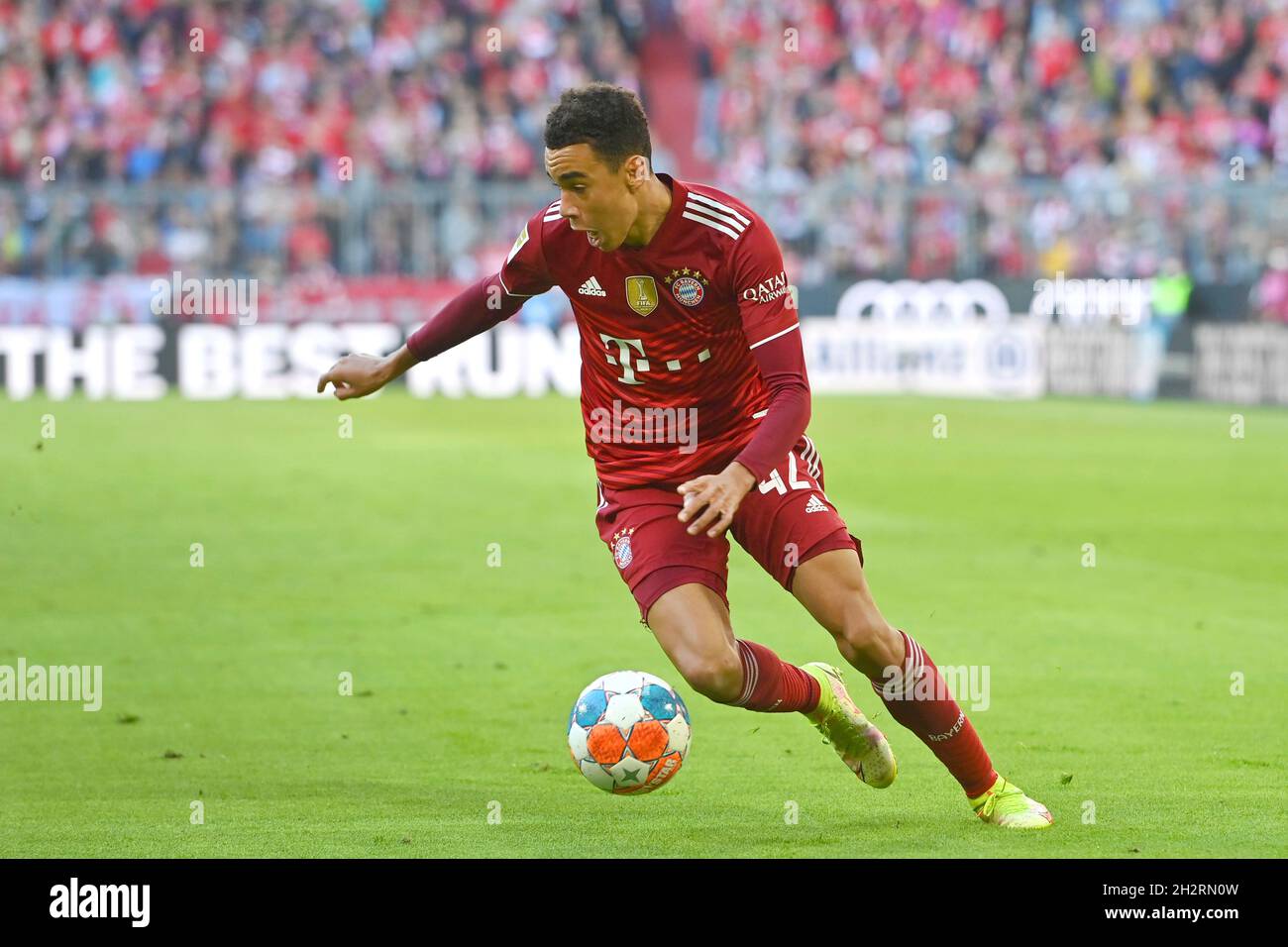 Jamal musiala body hi-res stock photography and images - Alamy