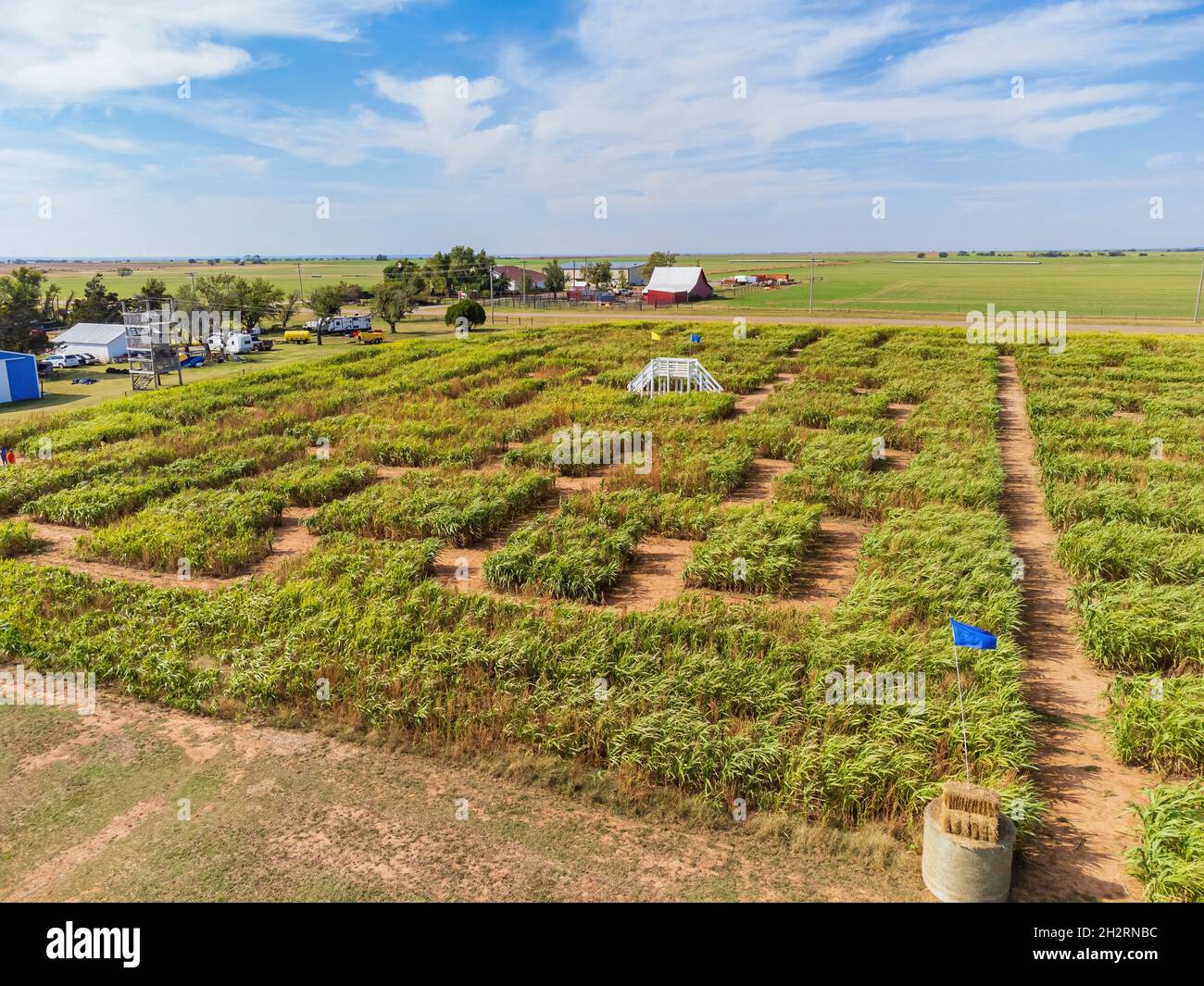 Daze in a maze hi-res stock photography and images - Alamy
