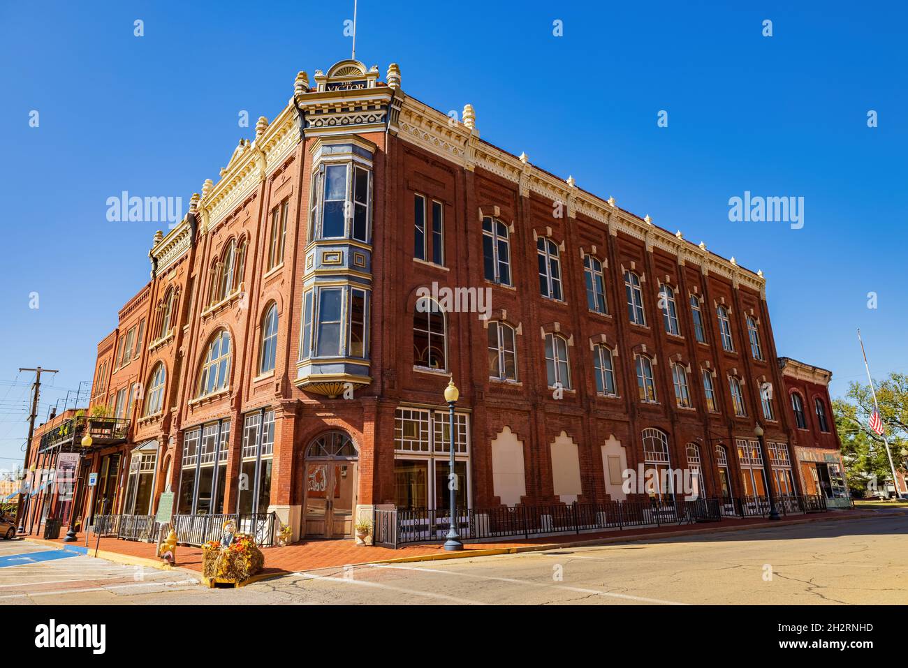 Victor building hi-res stock photography and images - Alamy