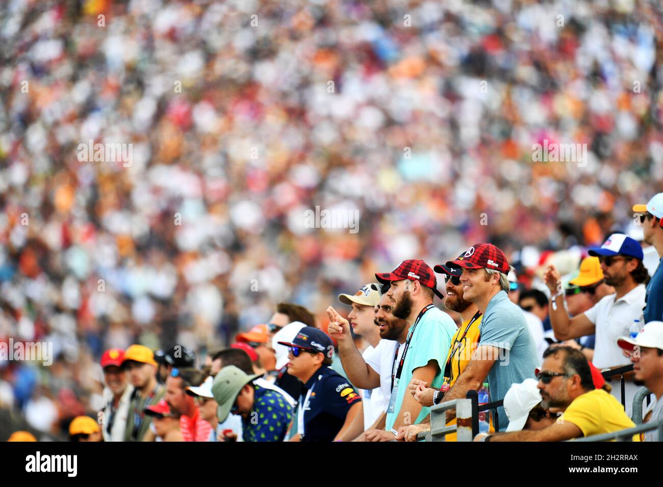 United states grand prix fans 2021 hi-res stock photography and images ...
