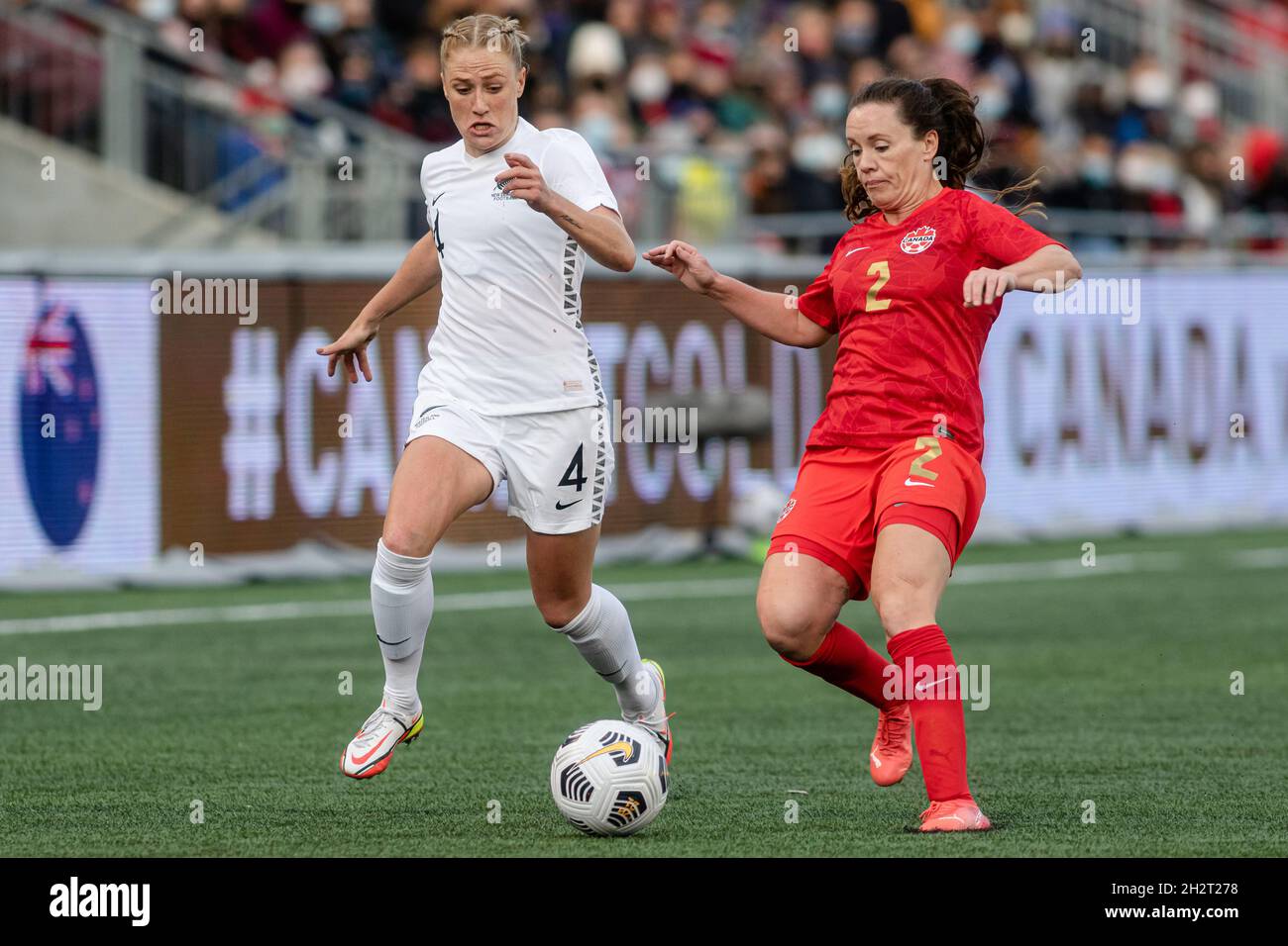 Ottawa, Canada, October 23, 2021: Catherine Bott (left) of Team New ...