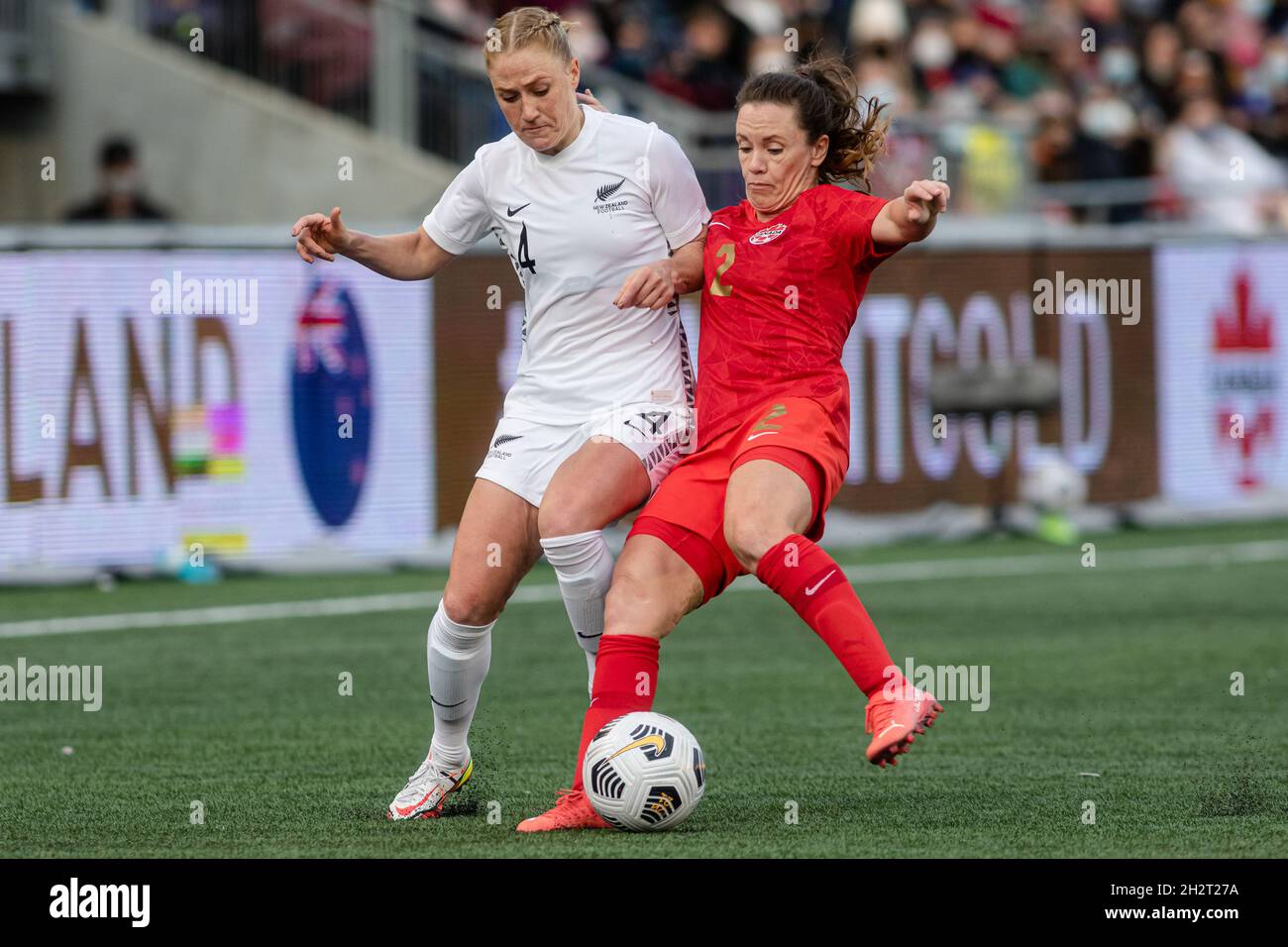 Ottawa, Canada, October 23, 2021: Catherine Bott (left) of Team New ...