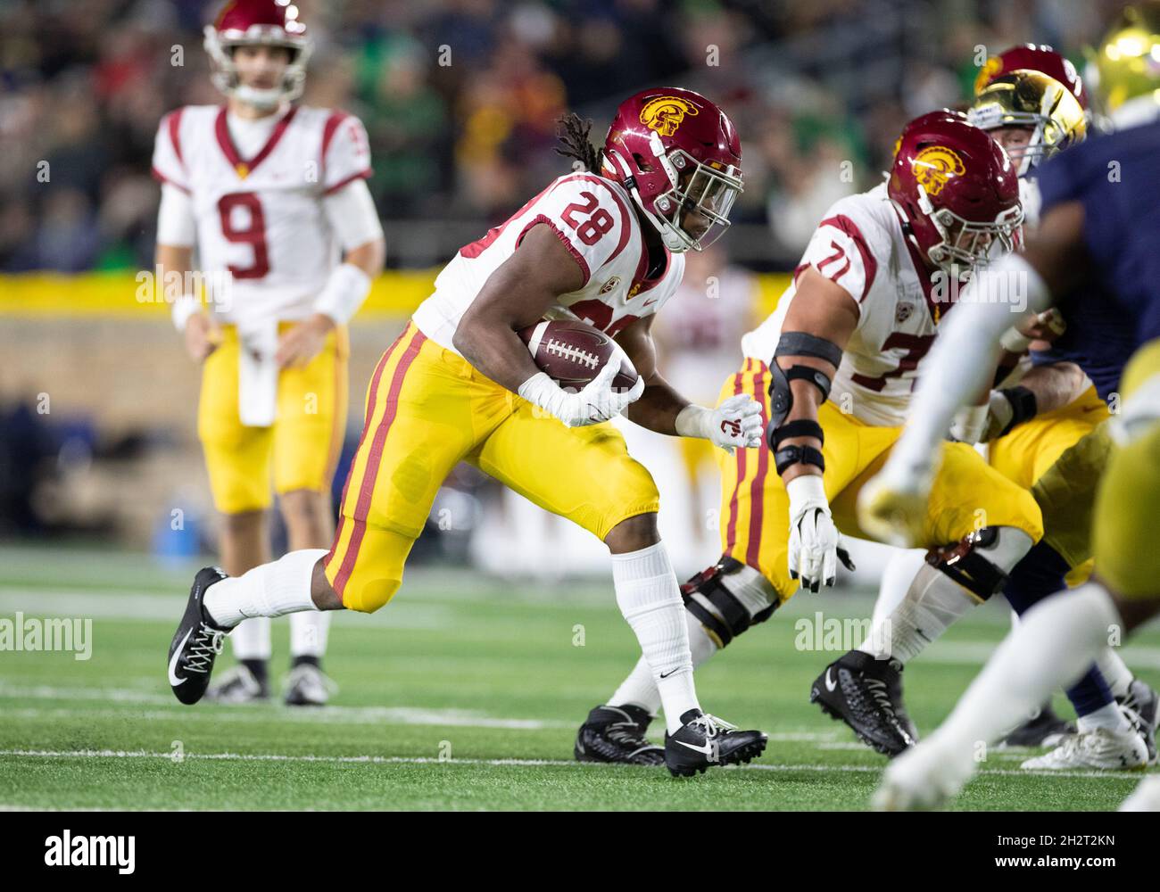 South Bend, Indiana, USA. 23rd Oct, 2021. USC running back Keaontay ...