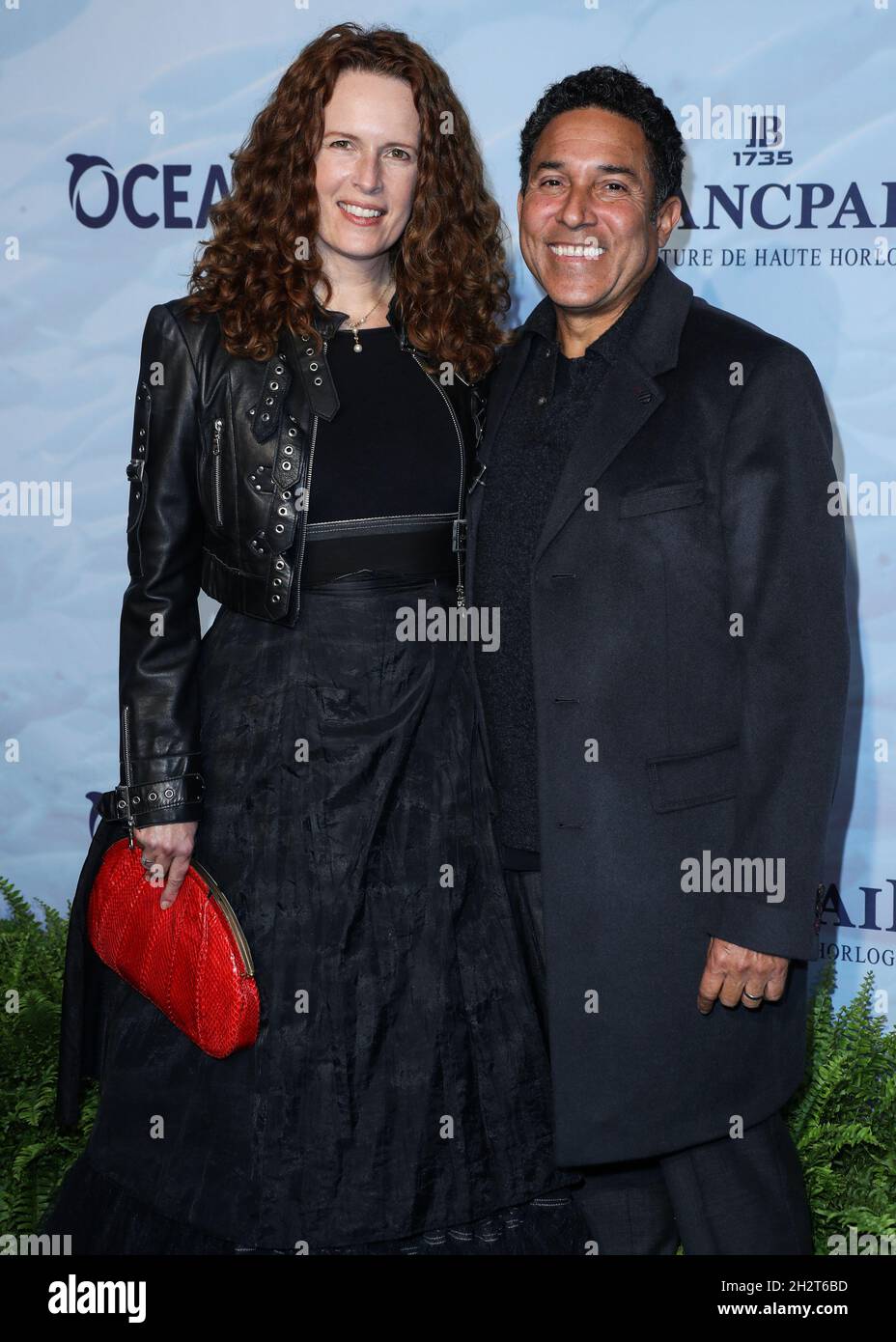 Laguna Beach, United States. 23rd Oct, 2021. LAGUNA BEACH, ORANGE ...