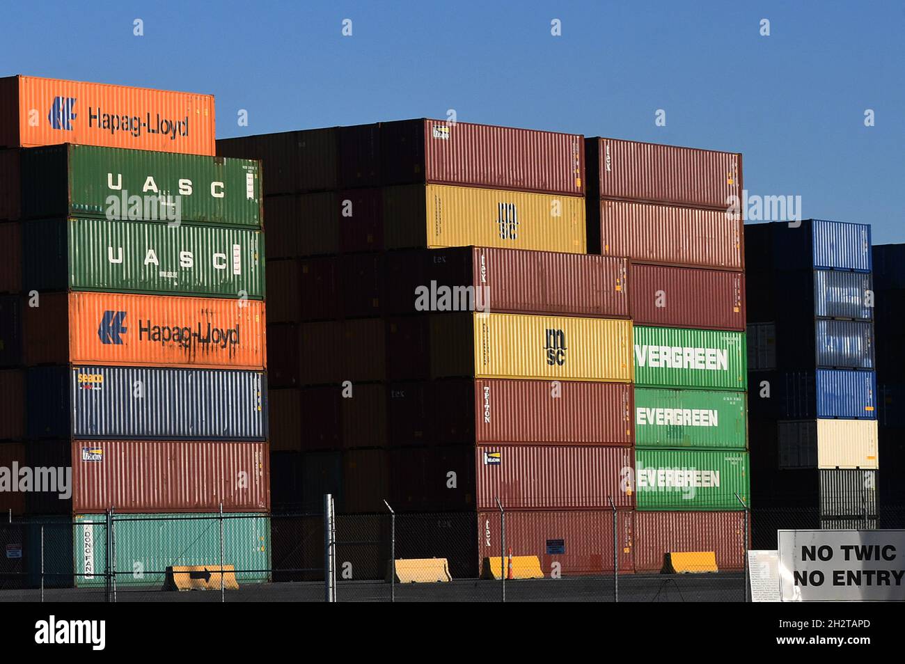 Savannah, United States. 23rd Oct, 2021. Shipping containers are seen ...