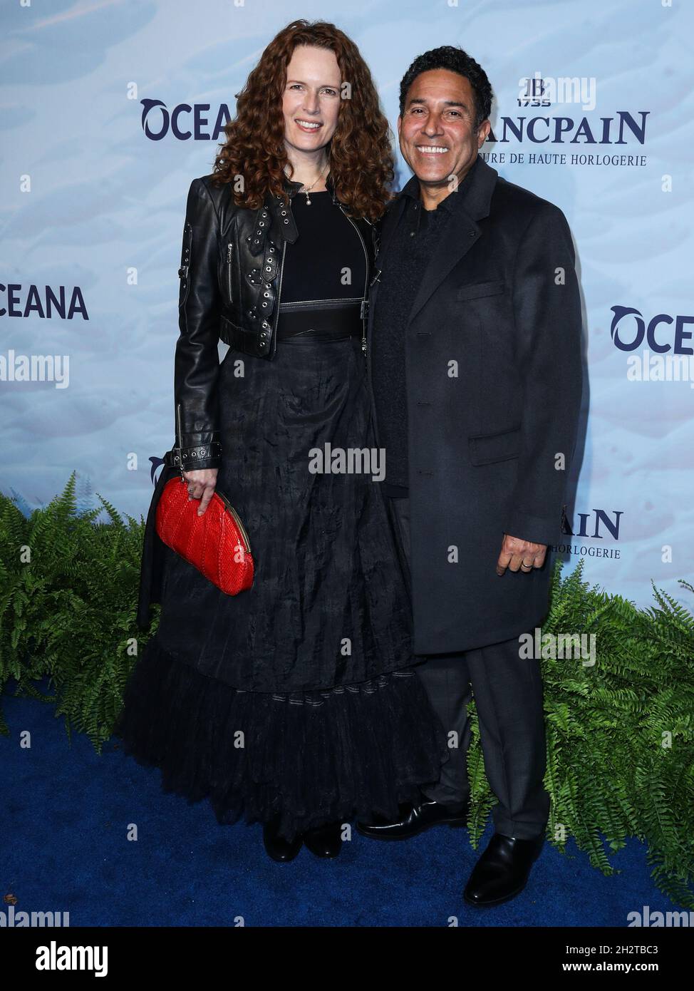 LAGUNA BEACH, ORANGE COUNTY, CALIFORNIA, USA - OCTOBER 23: Actress ...