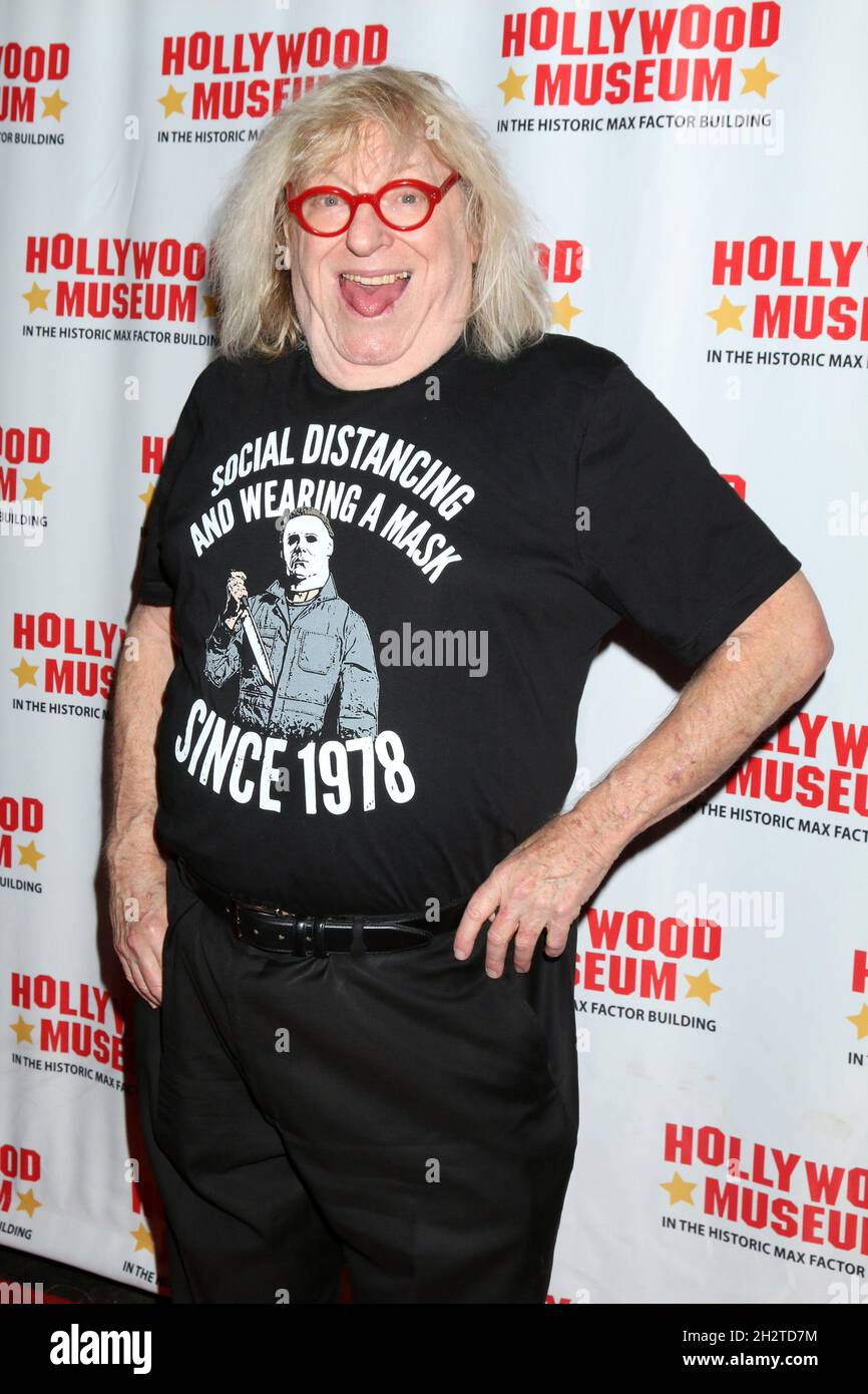LOS ANGELES - OCT 21: Bruce Vilanch at the Hollywood Museum Celebrates ...