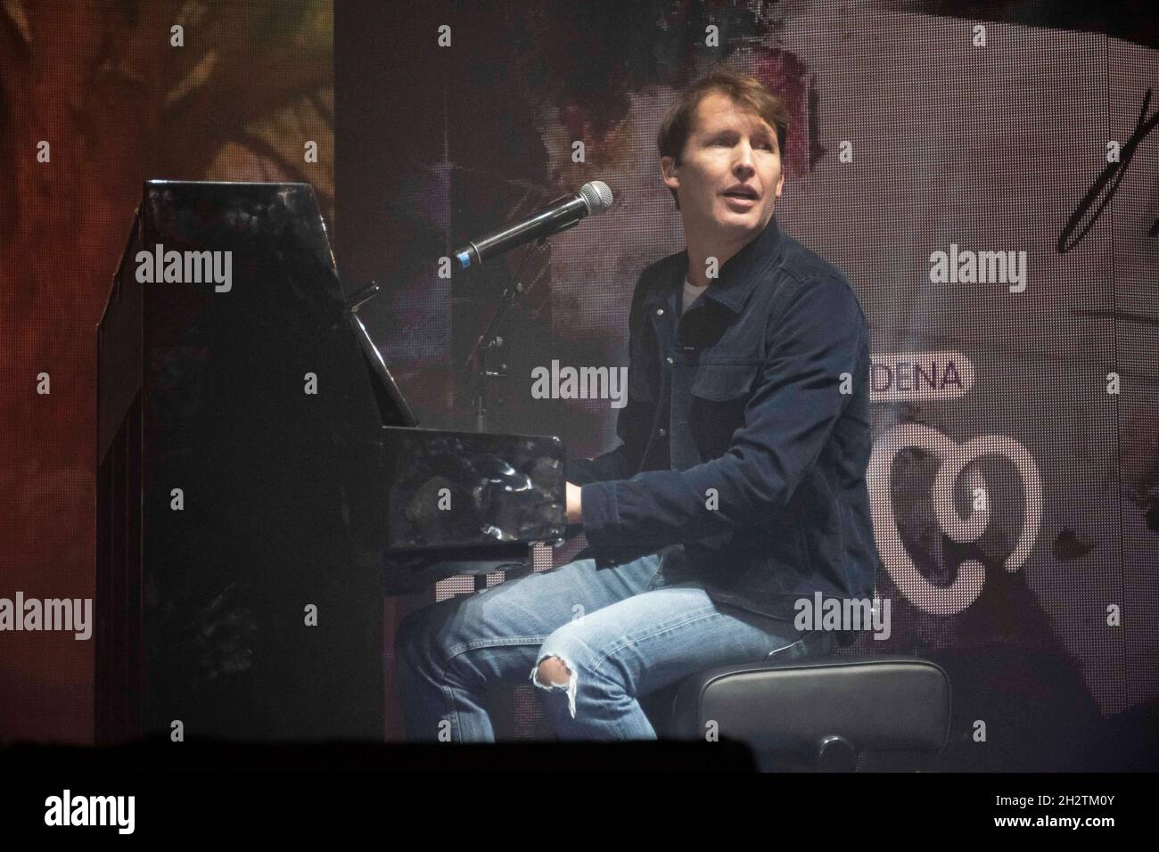 Madrid, Spain. 23rd Oct 2021. James Blunt singer at Performance Cadena ...