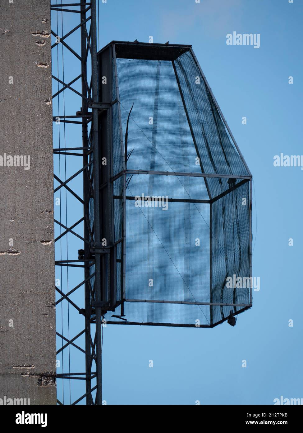 Iron cage hi-res stock photography and images - Alamy