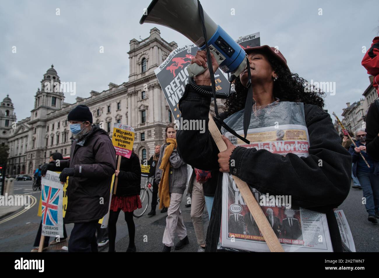 LONDON, UK. 23rd October 2021. Refugees Welcome demo by Amnesty ...