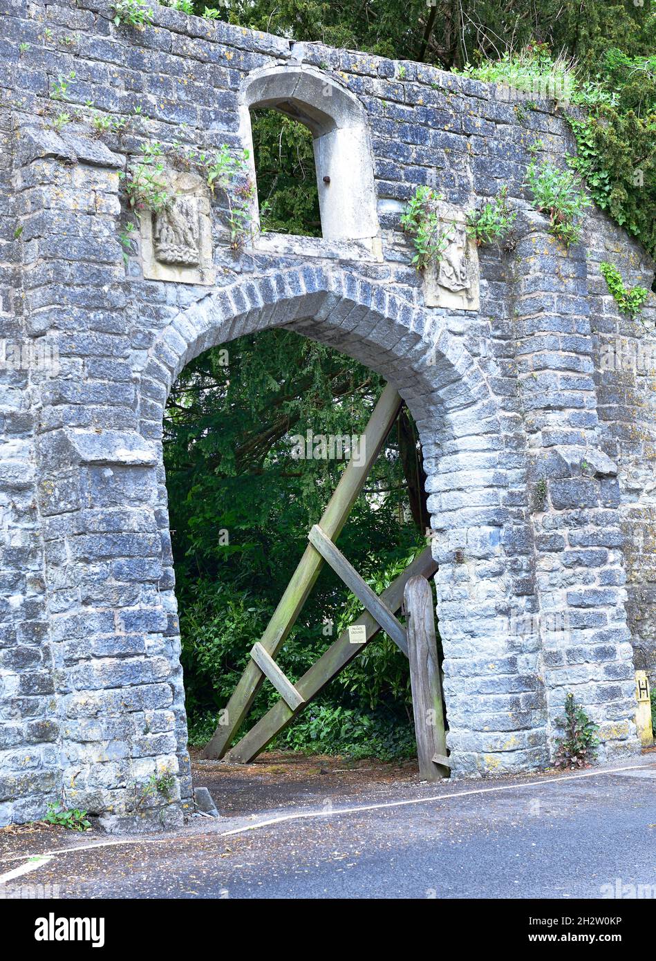 Supportwork holding up the leaning wall Stock Photo - Alamy