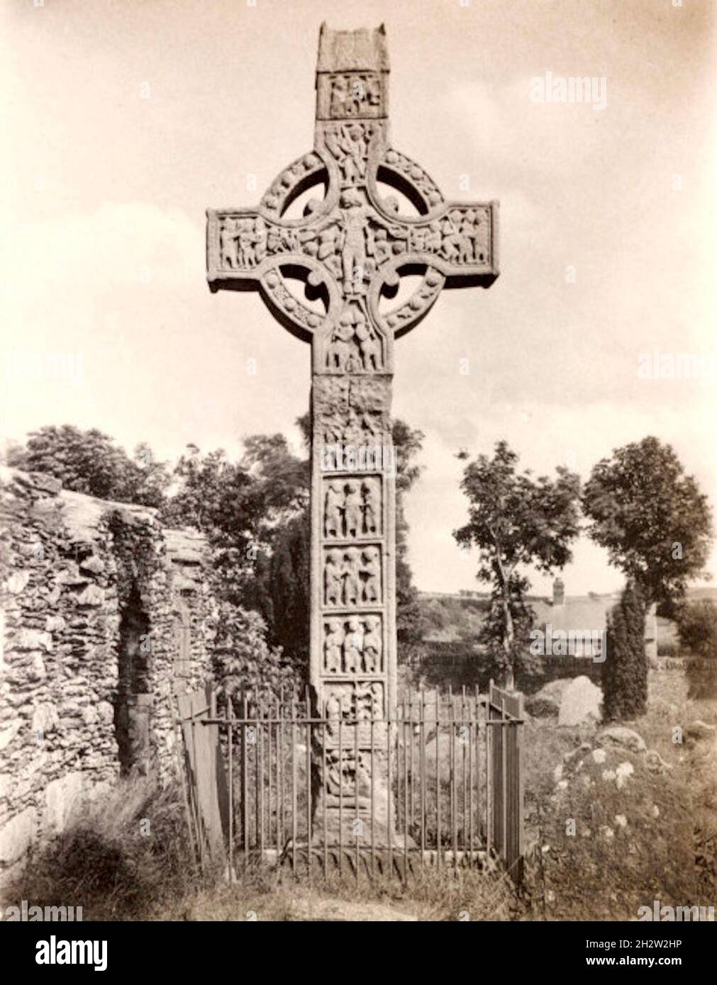Great cross at monasterboice hi-res stock photography and images - Alamy