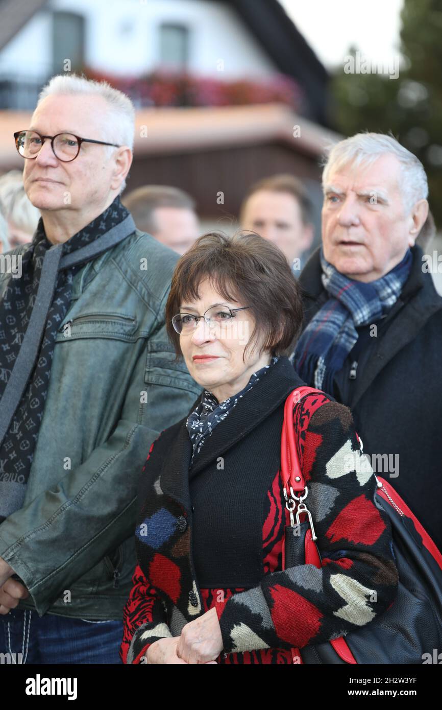 Ingrid Raack bei der Einweihung des Achim-Mentzel-Weg.Cottbus ...