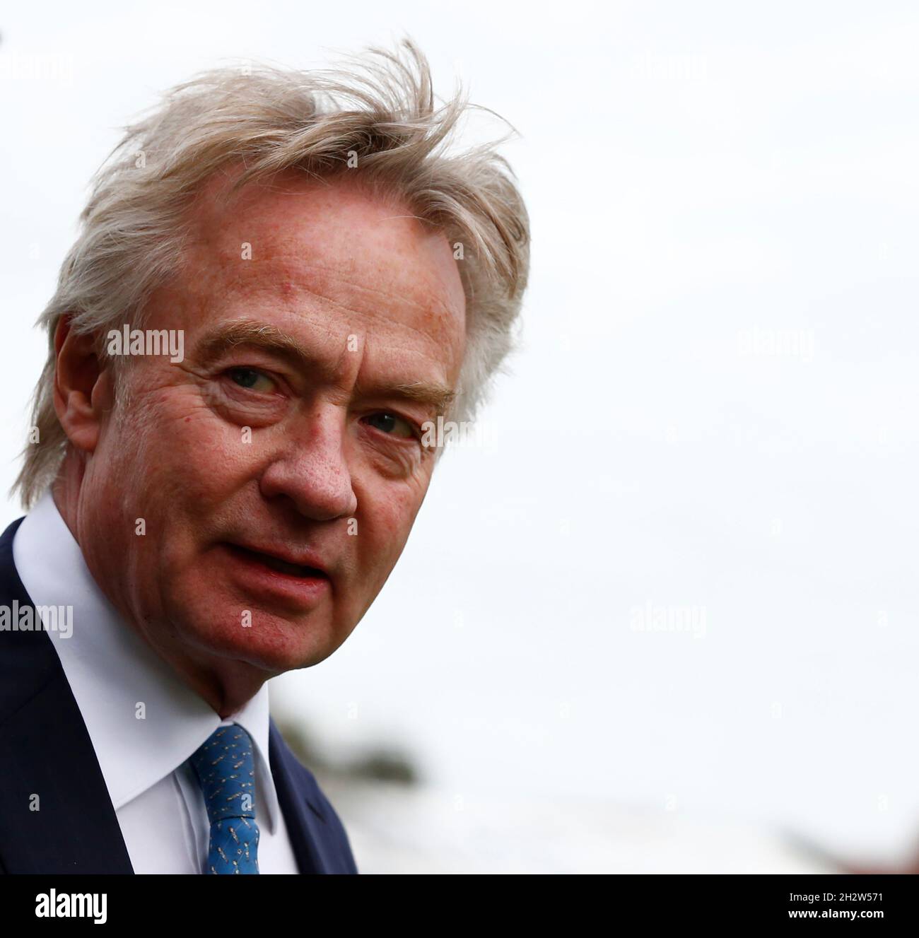DAGENHAM, ENGLAND - OCTOBER 23: Chairman Ron Martin of Southend ...