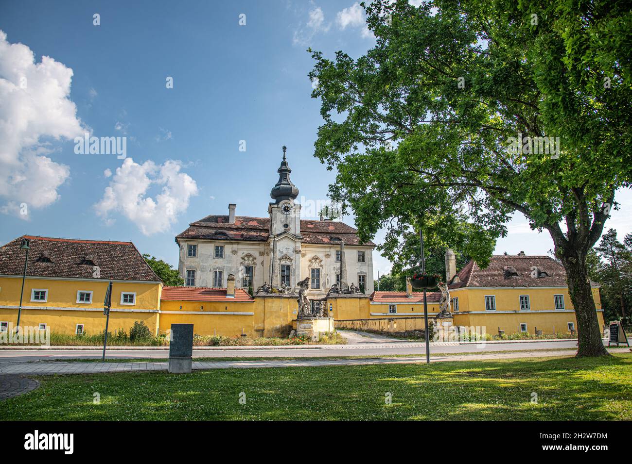Seibersdorf Castle, a baroque Castle in Lower Austria Stock Photo - Alamy