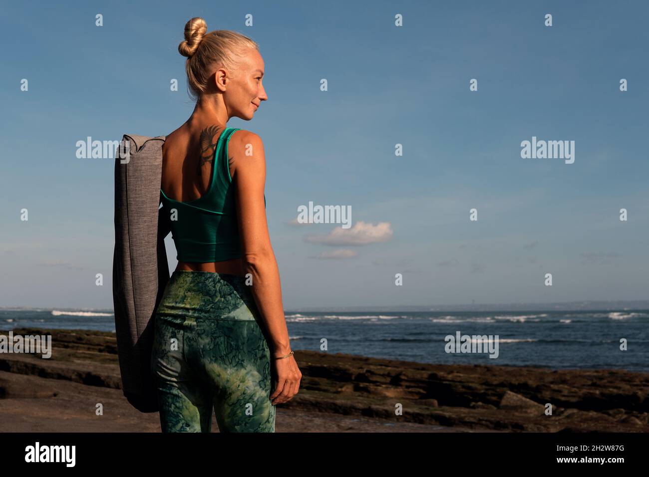 Walking the mat hi-res stock photography and images - Alamy