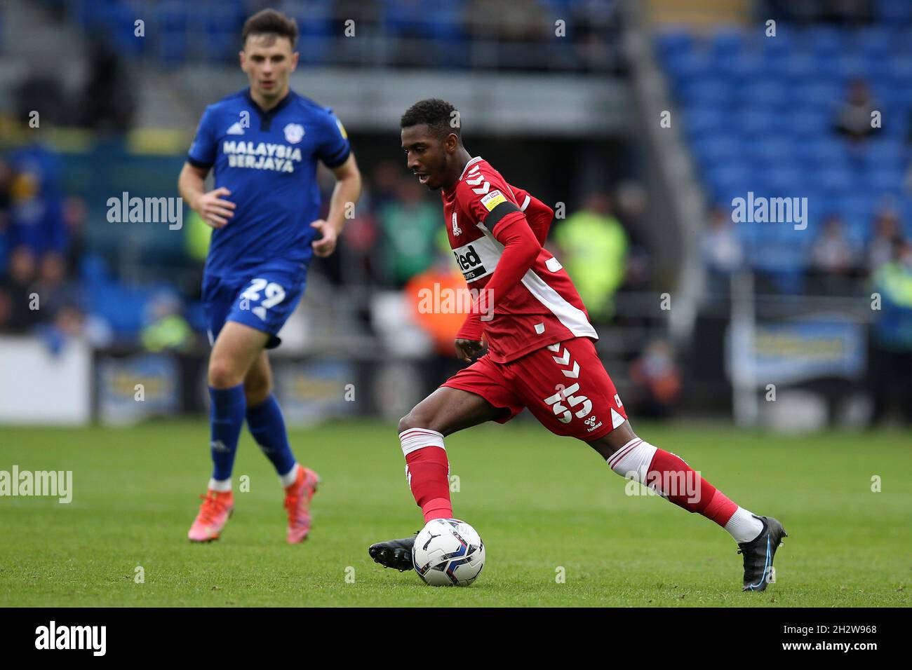 Isaiah jones hi-res stock photography and images - Alamy