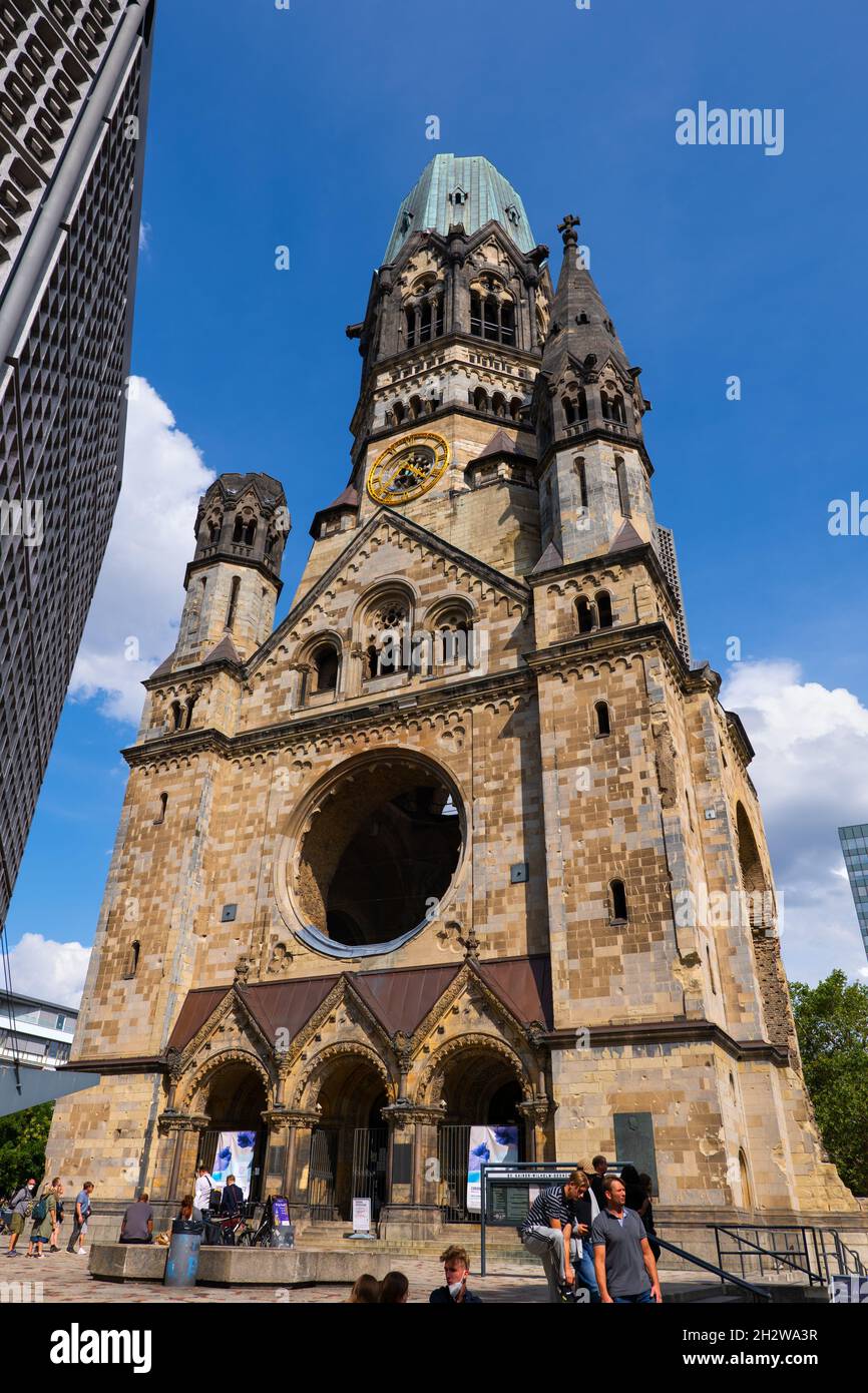 Kaiser wilhelm memorial church in german hi-res stock photography and ...