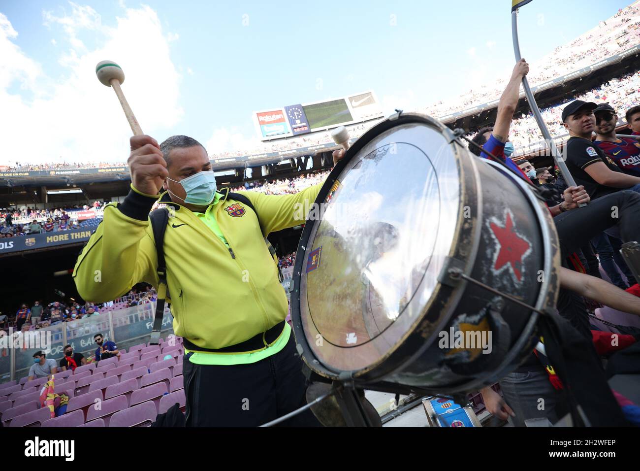 Soccer fan with drum hi-res stock photography and images - Alamy