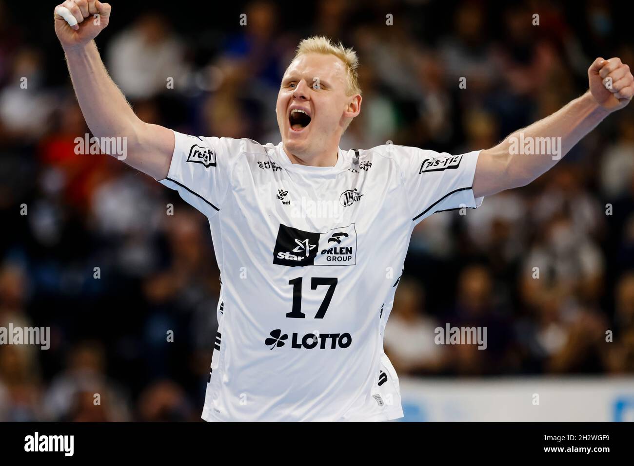 24 October 2021, Schleswig-Holstein, Kiel: Handball: Bundesliga, THW ...