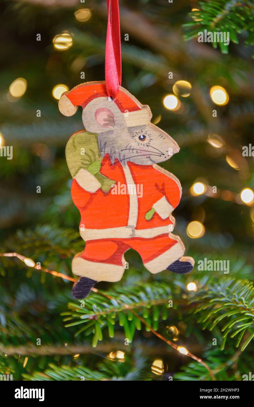 Santa mouse hi-res stock photography and images - Alamy
