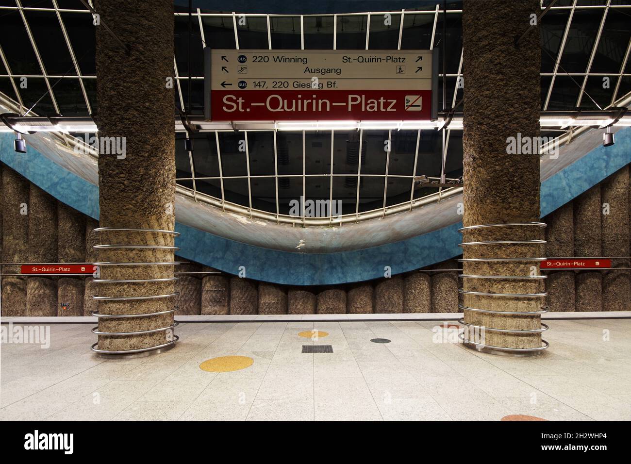 Quirin platz hi-res stock photography and images - Alamy