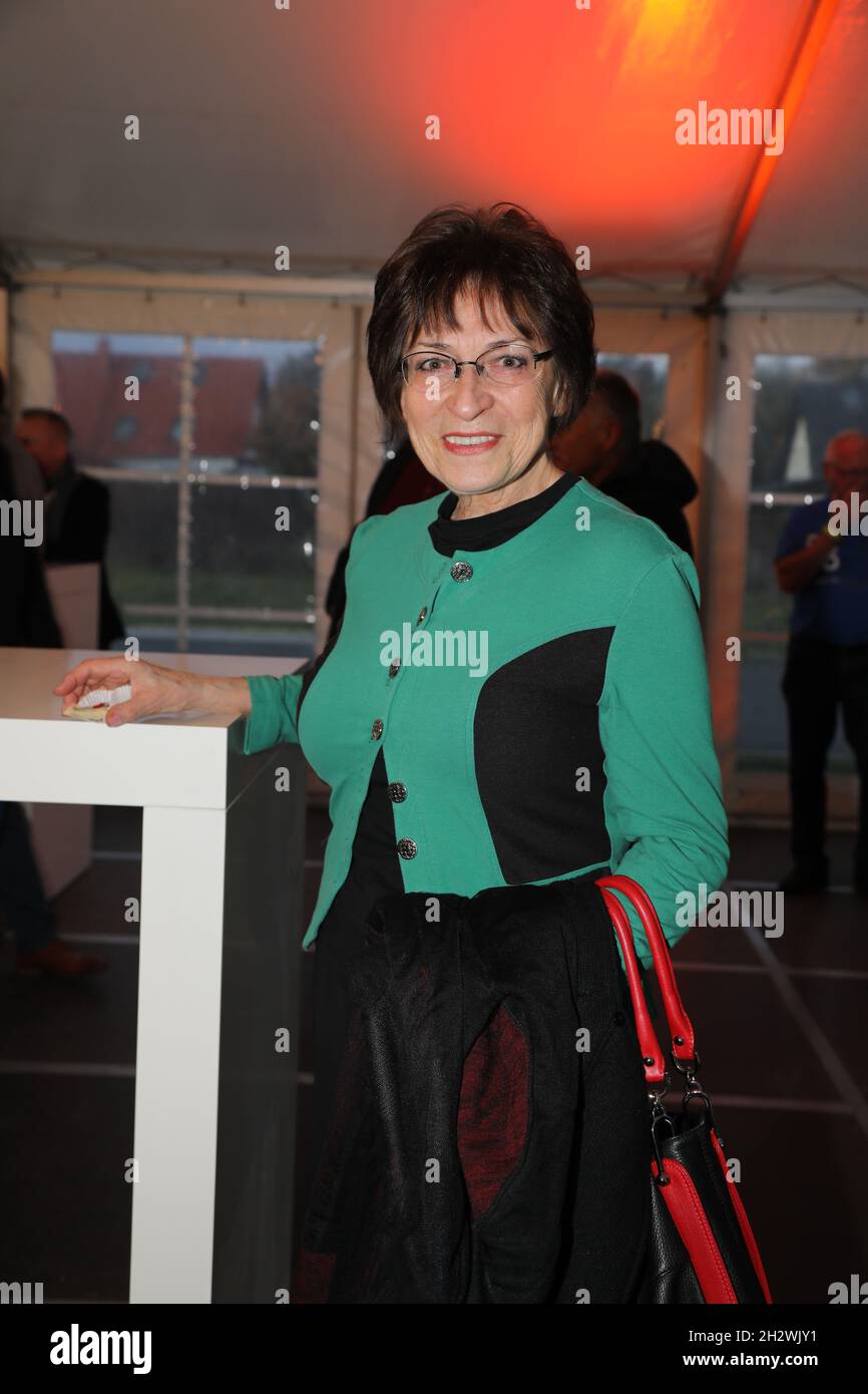 Ingrid Raack bei der Show zur Einweihung des Achim-Mentzel-Weg im ...