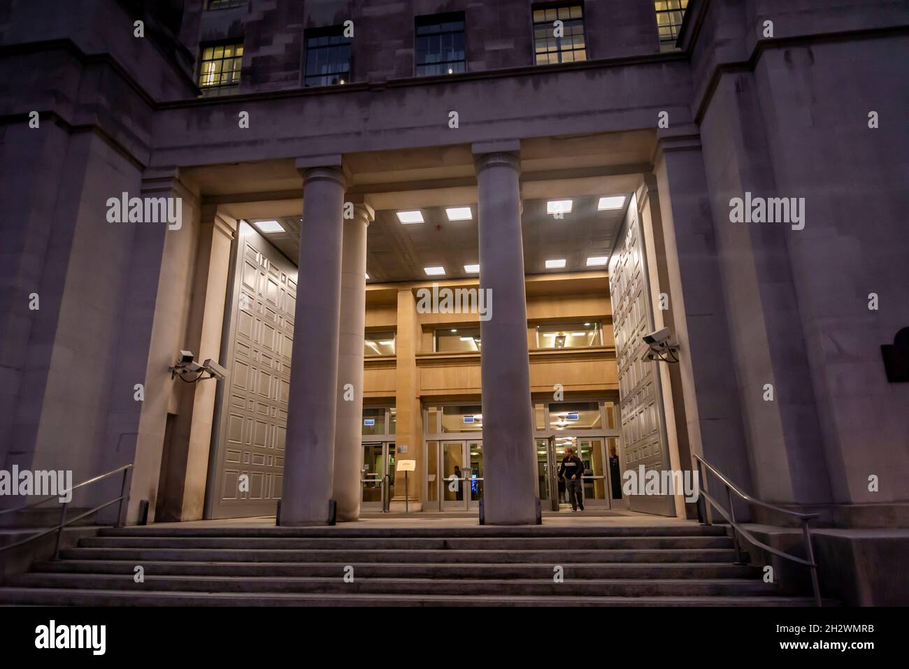 Ministry of Defence building, a government building in Whitehall ...