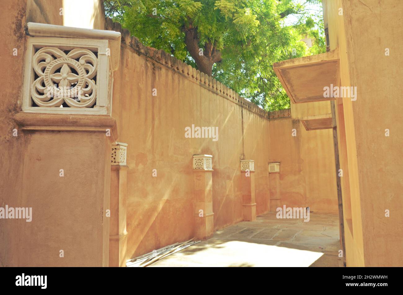 old artistic mansion ( haweli ) of mandawa city ,rajasthan,india Stock ...