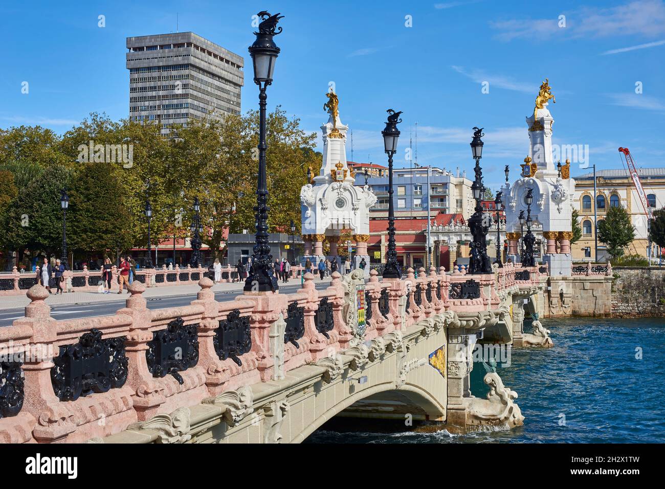 Maria cristina and bridge hi-res stock photography and images - Alamy