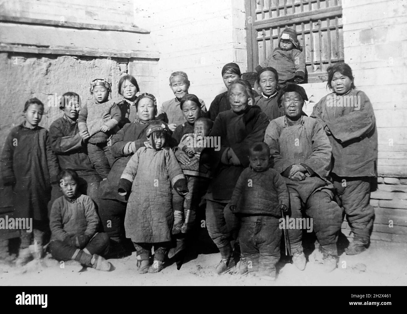 Women and children at a Christian Mission, China, early 1900s Stock ...