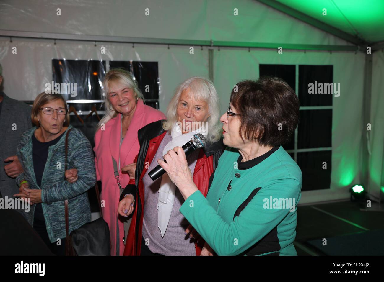 Brigitte Mentzel und Ingrid Raack bei der Show zur Einweihung des Achim ...