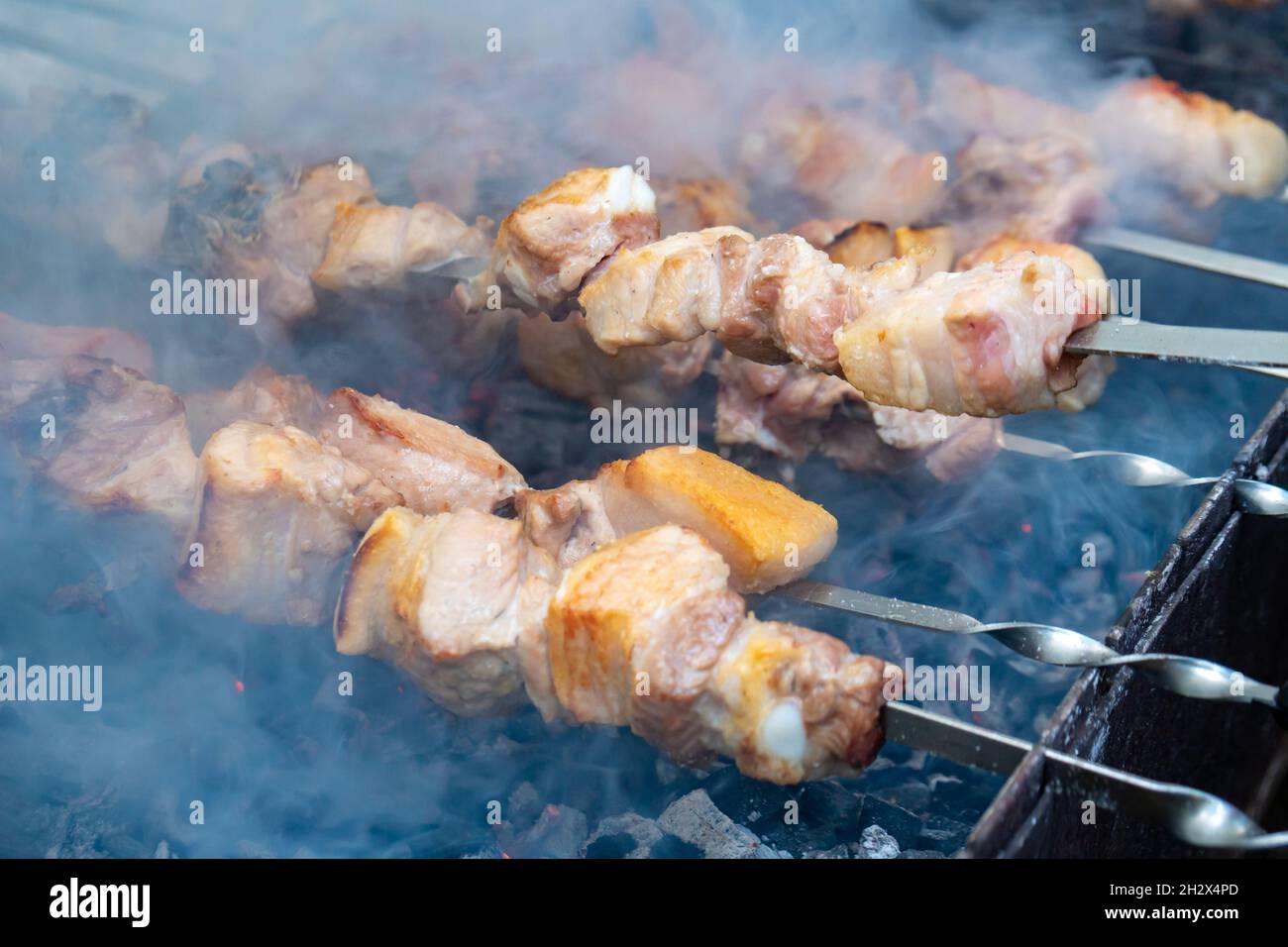 Traditional georgian mtsvadi grill hi-res stock photography and images ...