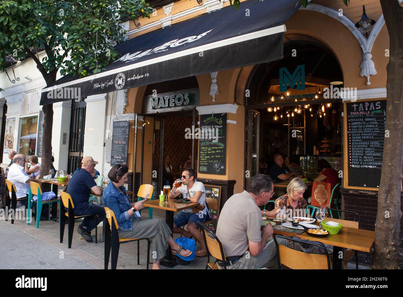 Mateos Restaurant in Seville, Spain Stock Photo - Alamy