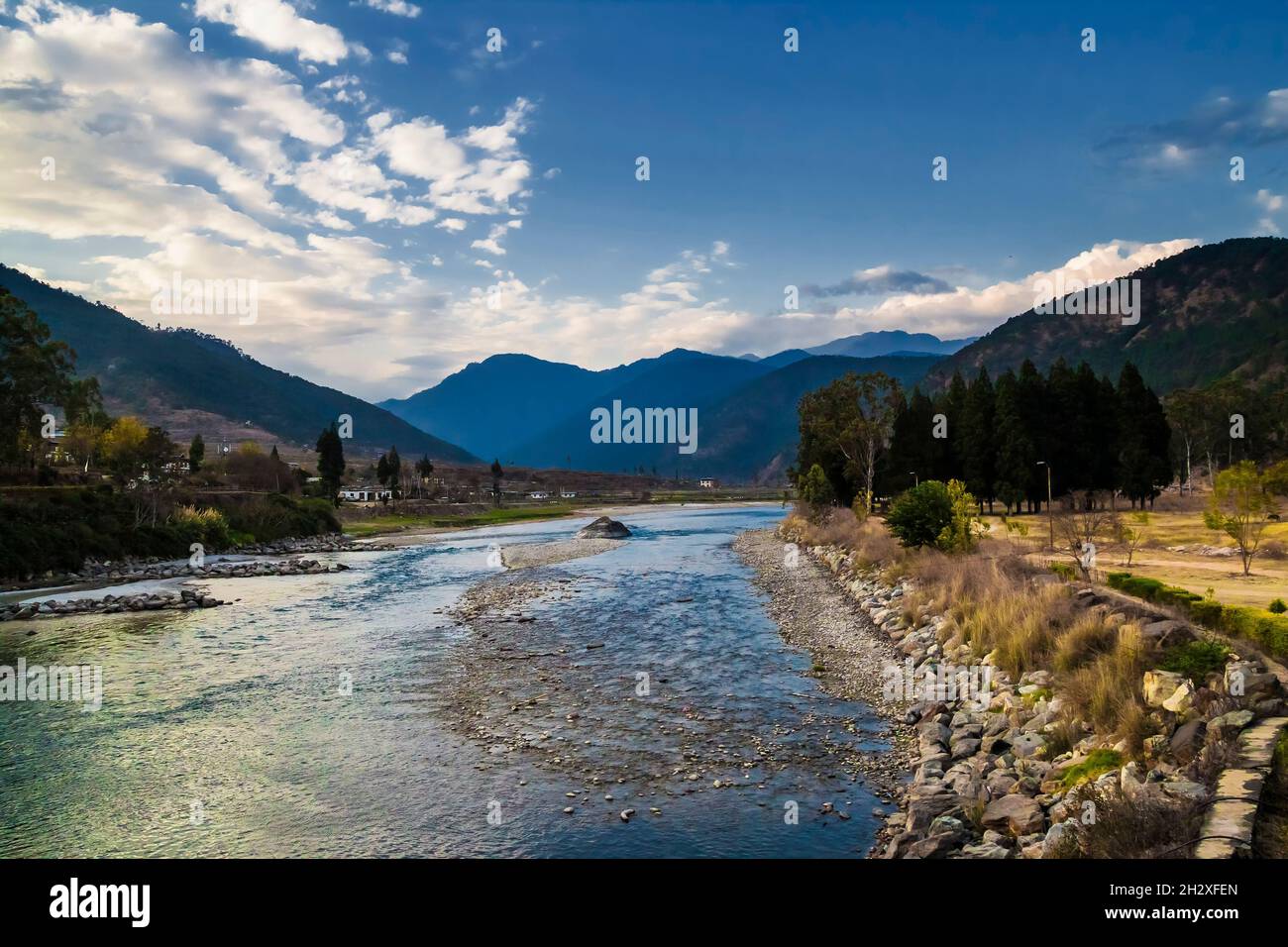 Paro city hi-res stock photography and images - Alamy