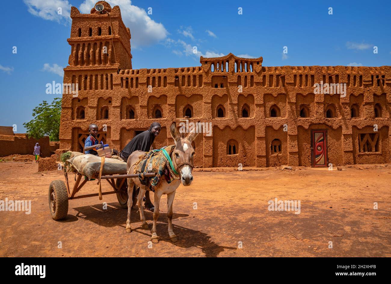 Children In Front Of The Mosque in Yamma village in Niger Stock Photo ...