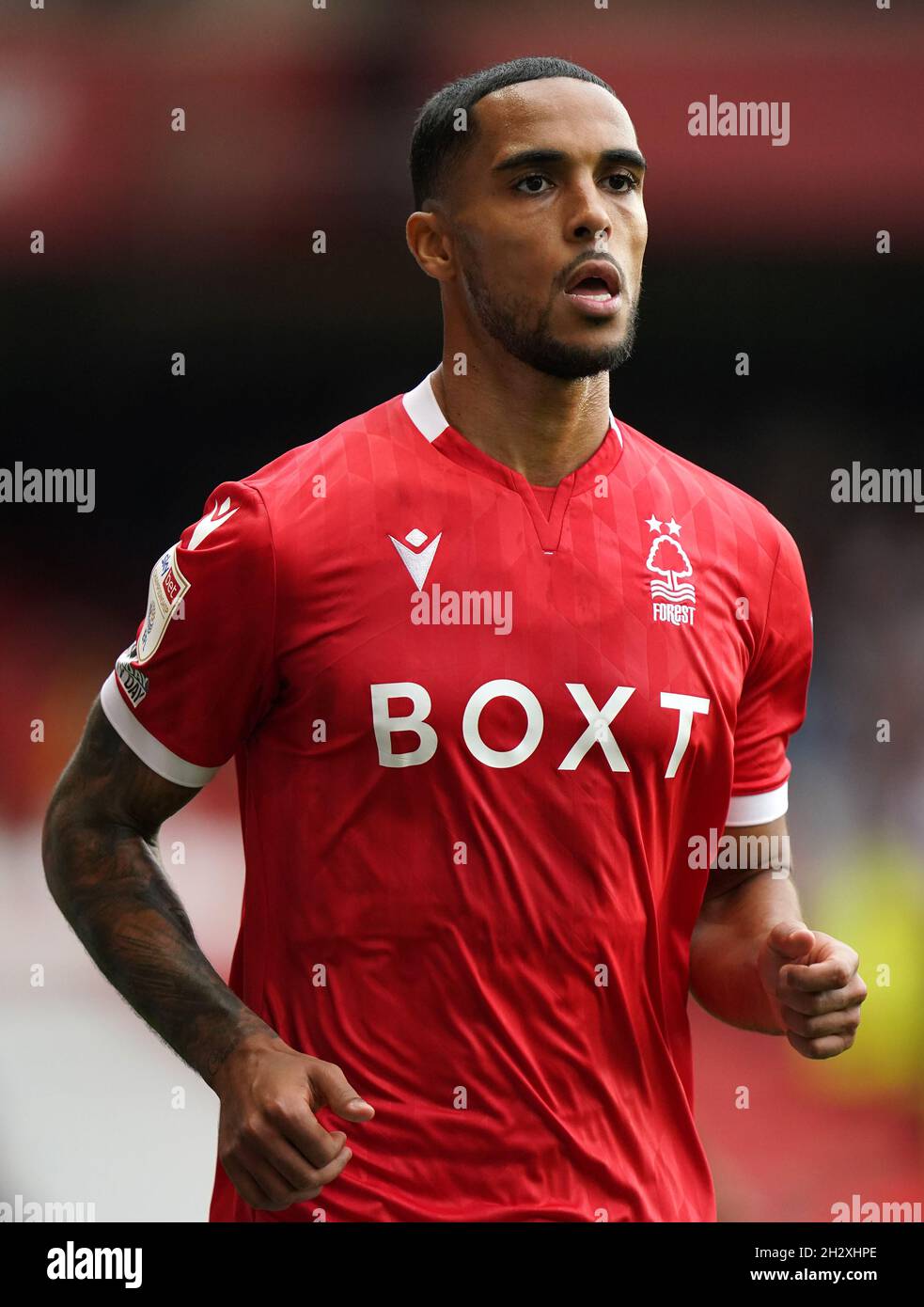 Max lowe nottingham forest hi-res stock photography and images - Alamy