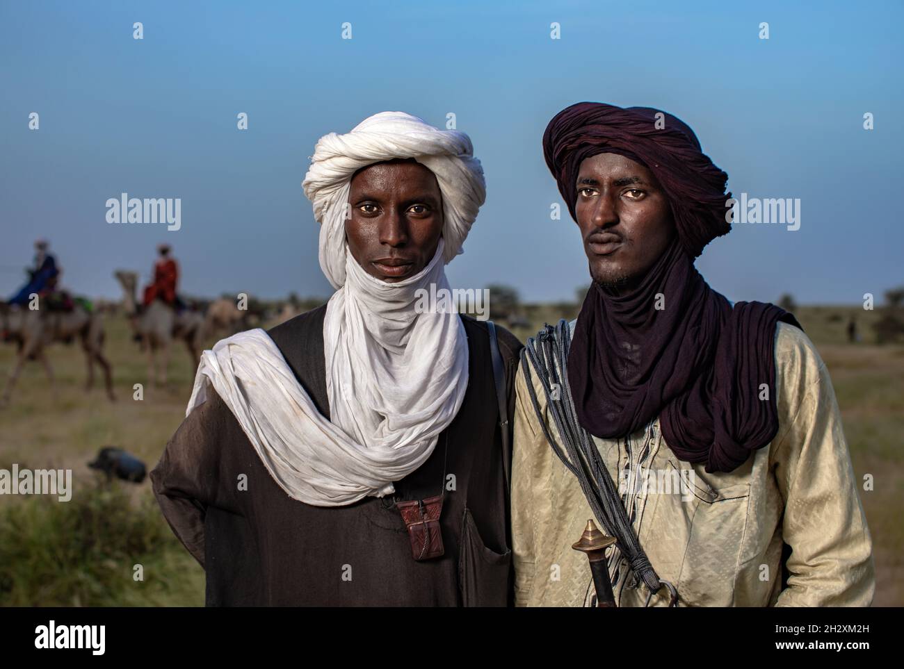 Traditional man in niger hi-res stock photography and images - Alamy