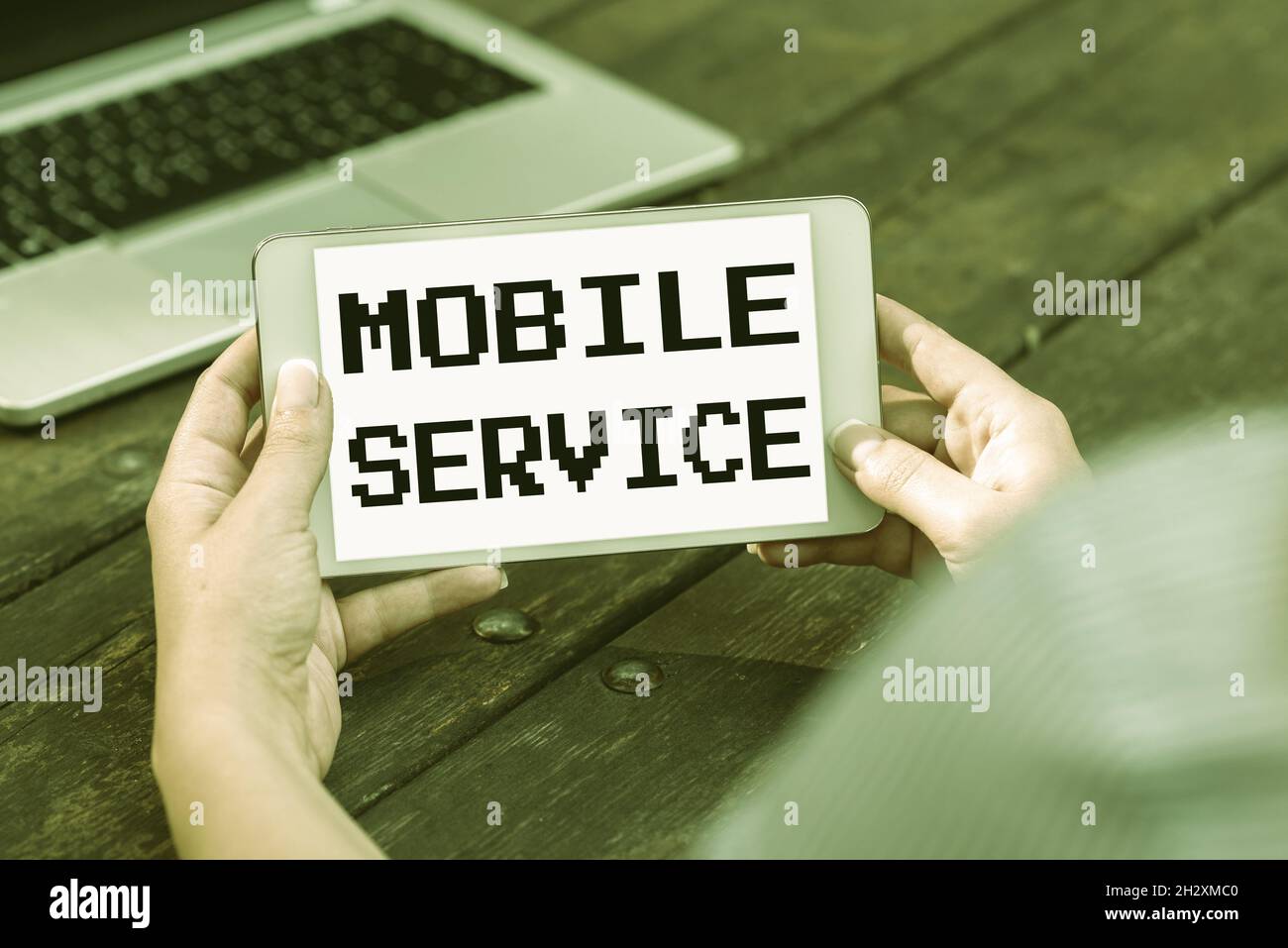 Conceptual Caption Mobile Service Word For Radio Communication Utility