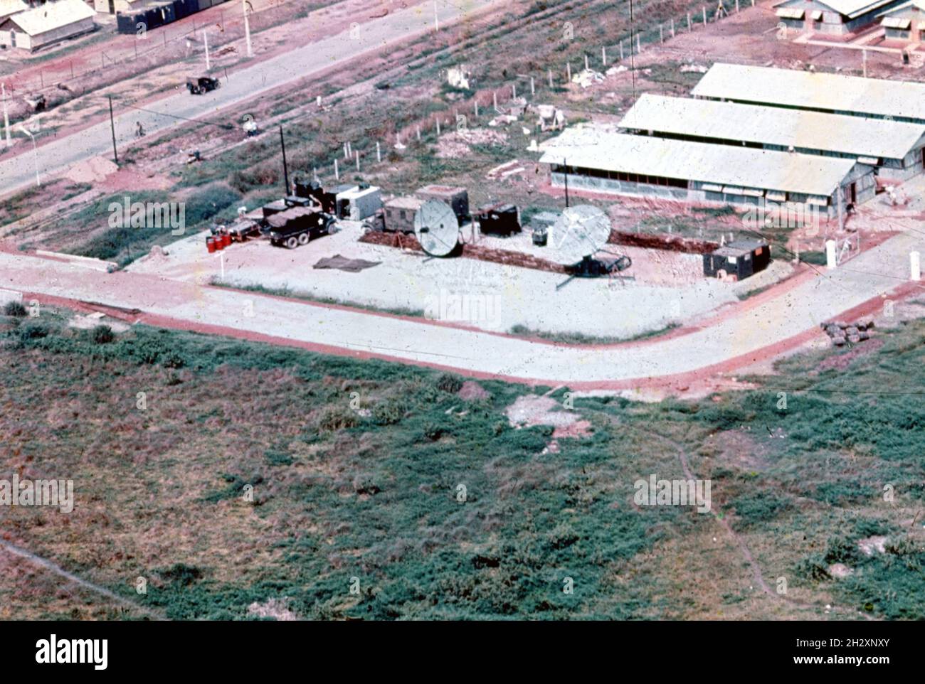 Tan son nhut hi-res stock photography and images - Alamy