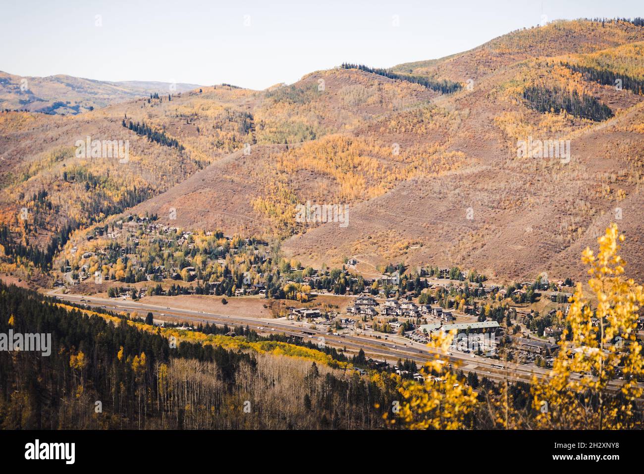 Landscape view of fall foliage in Vail, Colorado Stock Photo - Alamy