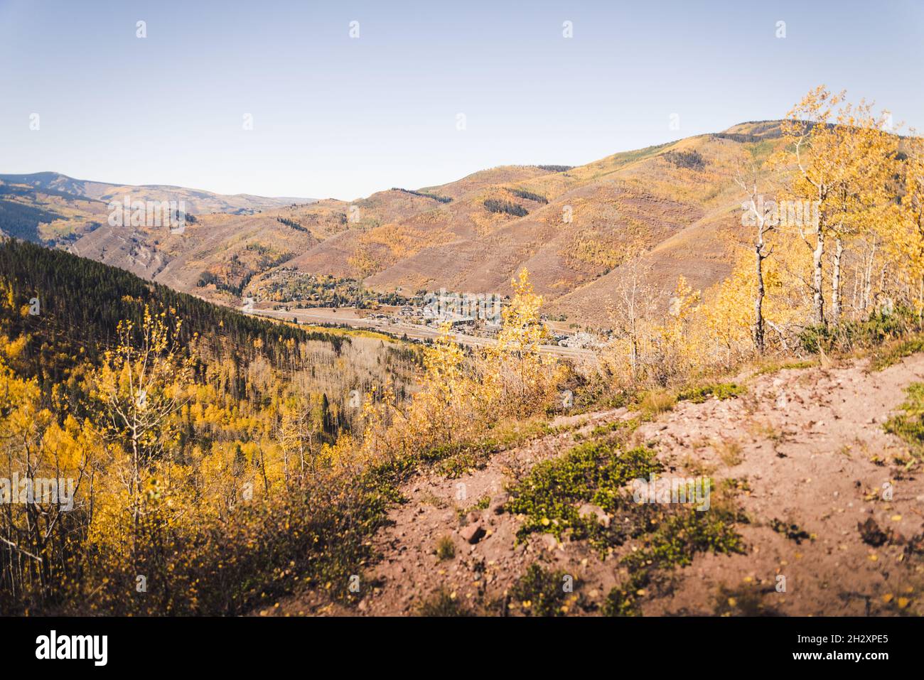 Landscape view of fall foliage in Vail, Colorado Stock Photo - Alamy