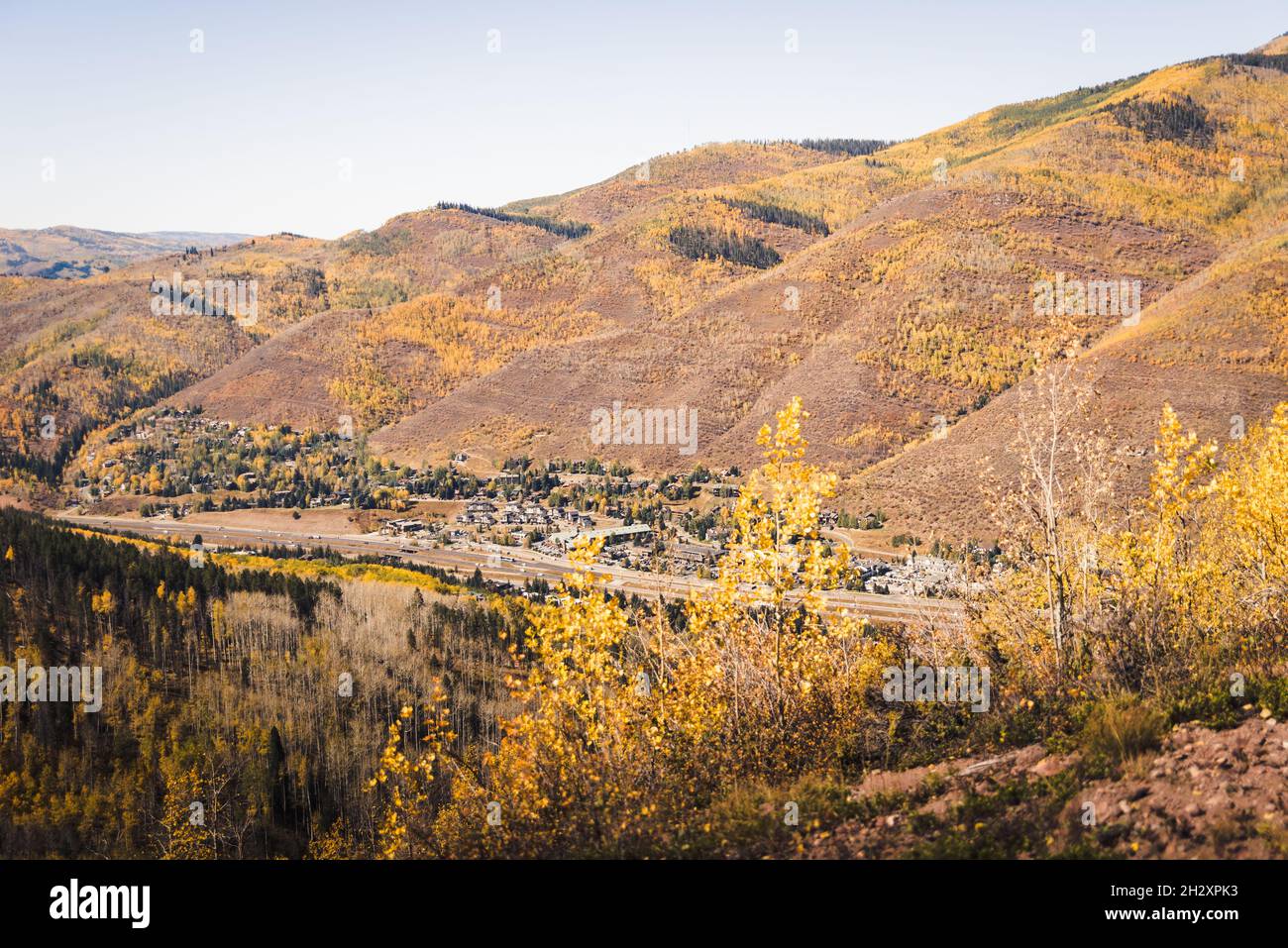 Landscape view of fall foliage in Vail, Colorado Stock Photo - Alamy