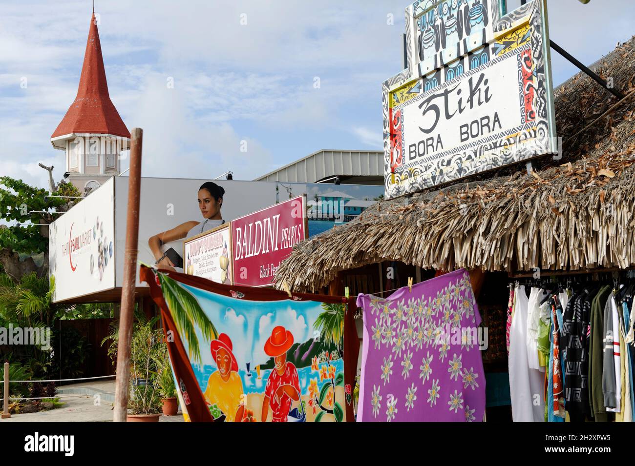 French polynesia vaitape shop hi-res stock photography and images - Alamy