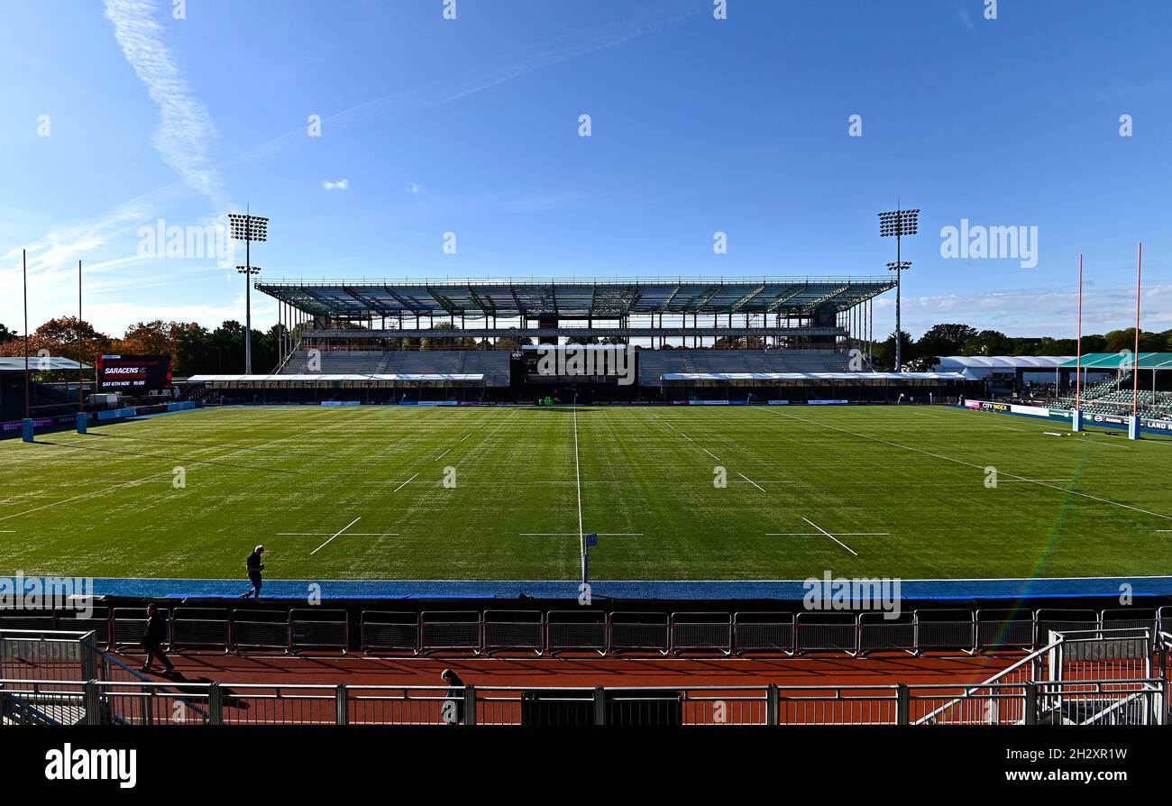 The new stadium in barnet hi-res stock photography and images - Alamy