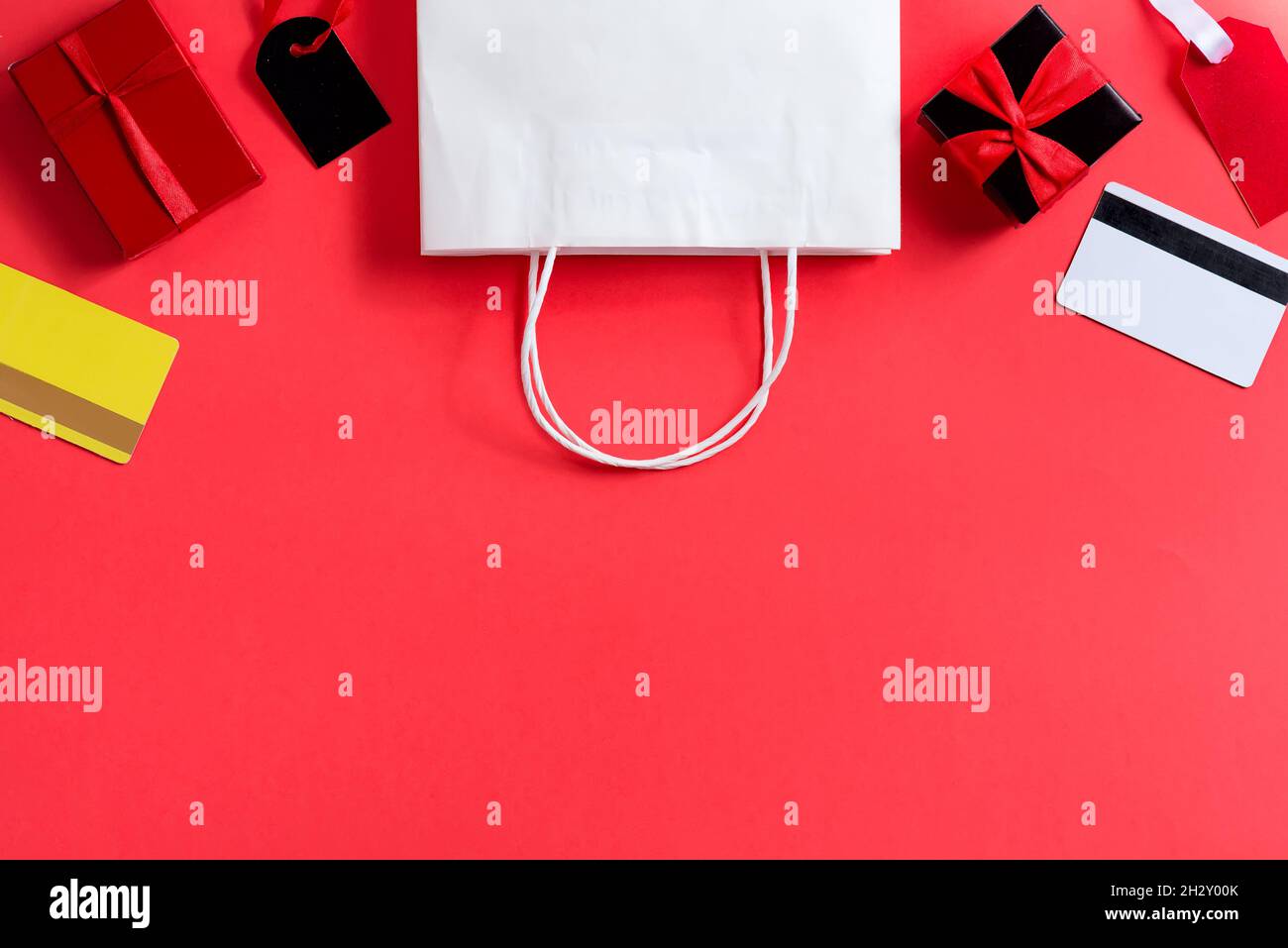Shopping decorative border from fashion accessories Stock Photo - Alamy