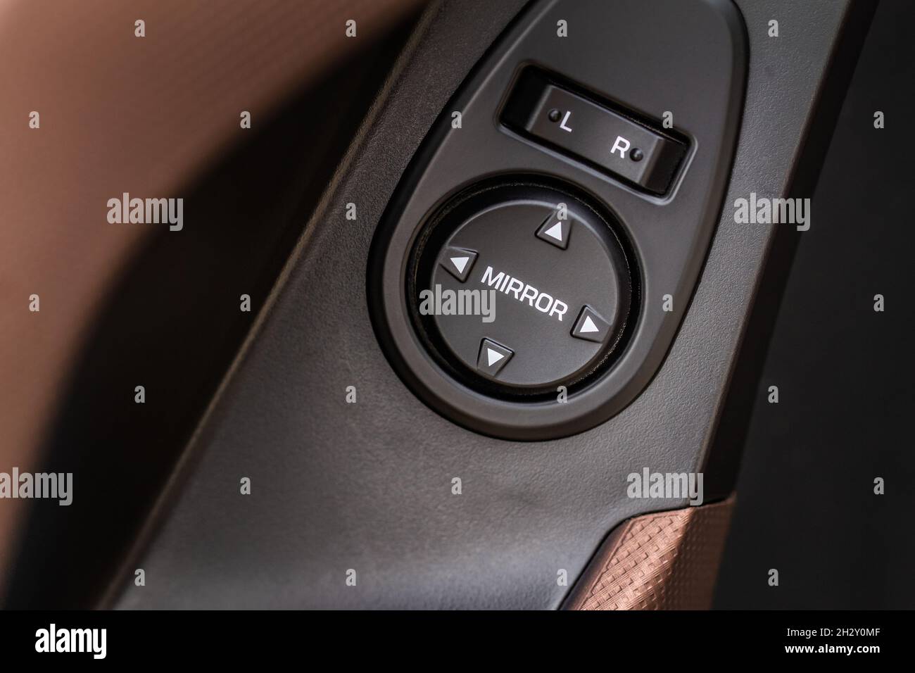 Side mirrors control panel on side door Stock Photo - Alamy