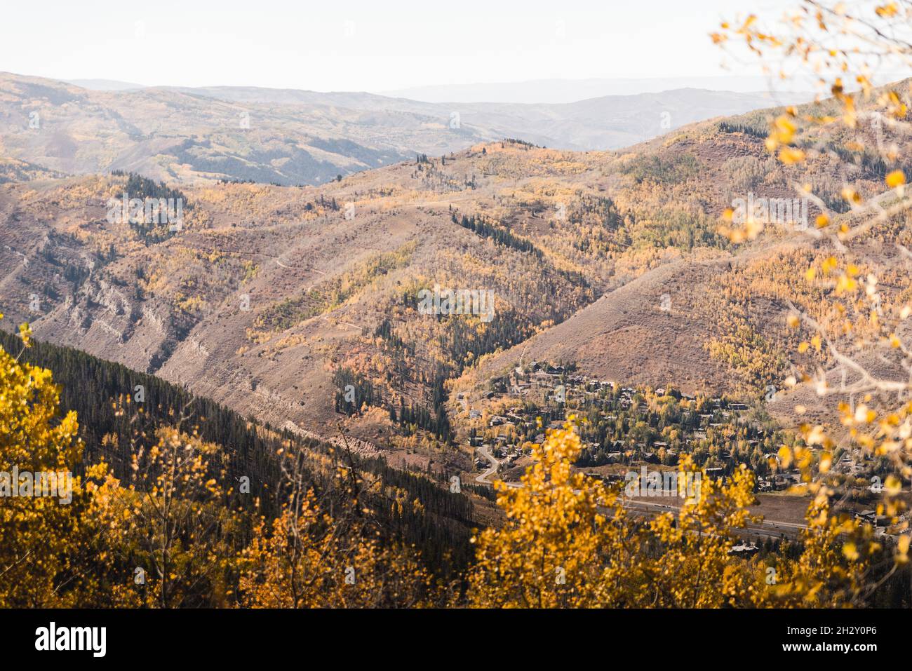 Landscape view of fall foliage in Vail, Colorado Stock Photo - Alamy